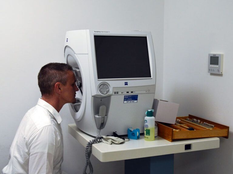 Examen du Champ Visuel - Ophtalmologue Fes